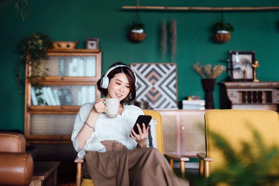 Our apps | Mobile Services | Cathay Pacific Airways