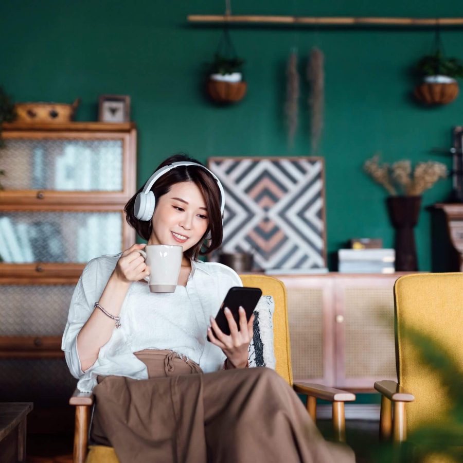 Our apps | Mobile Services | Cathay Pacific Airways